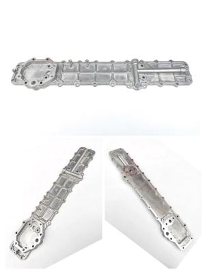 中国 良質の幼虫S6Kエンジンのための新式の125-2971オイル涼しいカバー 販売のため