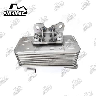 Cina OKEIMT Oil Cooler Core ME230210 Compatibile con motore Mitsubishi SY365 4M50 in vendita