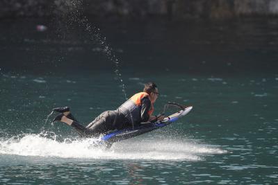 Cina Hydrofoil Electric Jet Board High Speed Surfboard con pinne di potenza e logo personalizzato in vendita