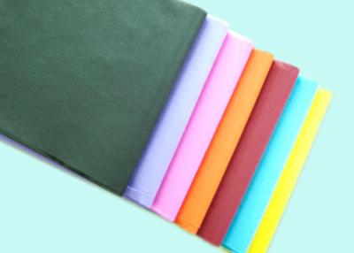 China Disposable Dining Table Protective PP Non Woven Polypropylene Fabric Multi Color for sale