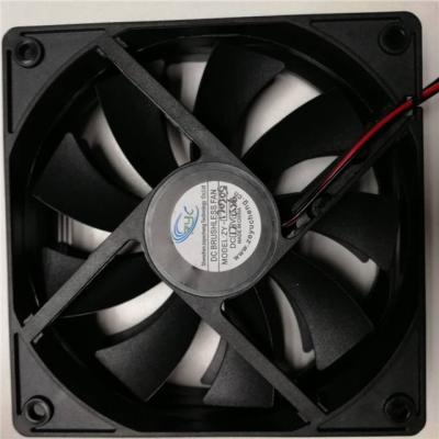 China DC 12V Thermoelectric Semiconductor Refrigeration Pet Air Conditioner Cooler Fan for sale