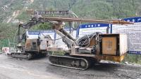 China Multifunctional Crawler Drilling Rig 4.5m Horizontal Height for Engineering Projects for sale