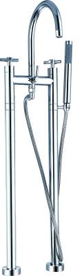 Cina Modern Floor Standing Bath Shower Mixer With Chrome Finish T80502 in vendita