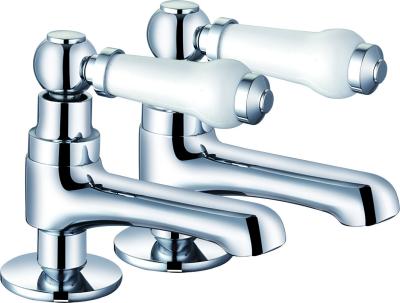 Cina Cromo singolo manico Contemporaneo Bagno Mixer Rubinetto T8355 in vendita