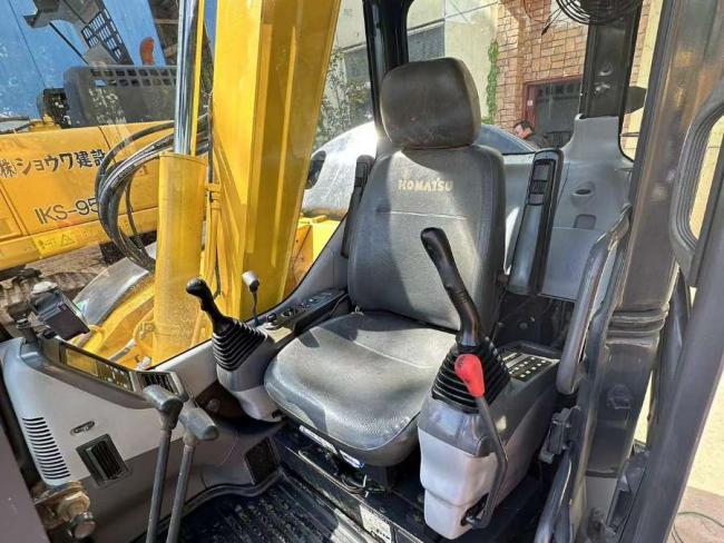 Komatsu PC78US Excavator Cab