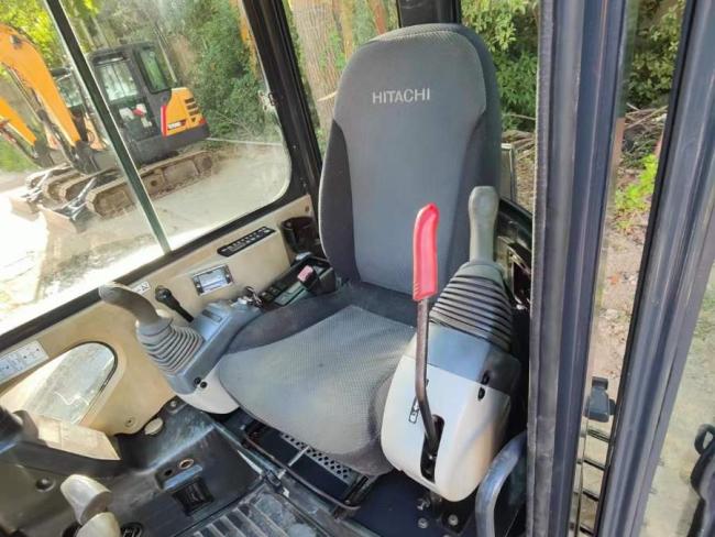 Hitachi ZX50U Excavator Cab