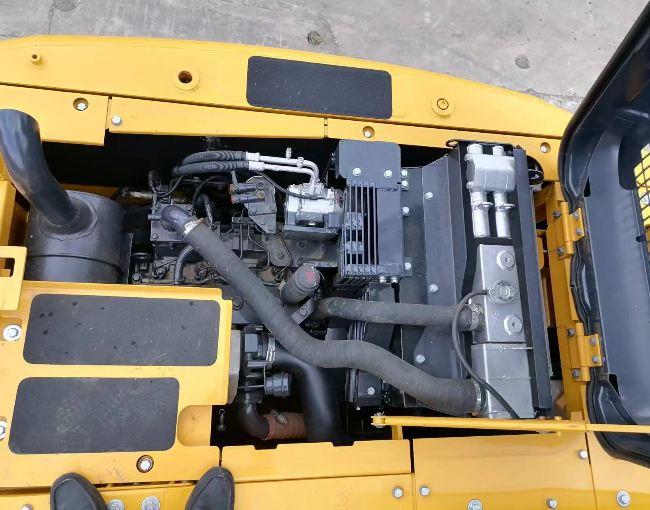 Komatsu PC130 Excavator Engine