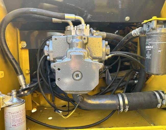 Komatsu PC220-7 Excavator Hydraulic