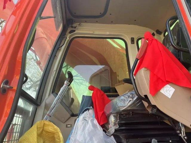 Doosan DH420LC Excavator Cab