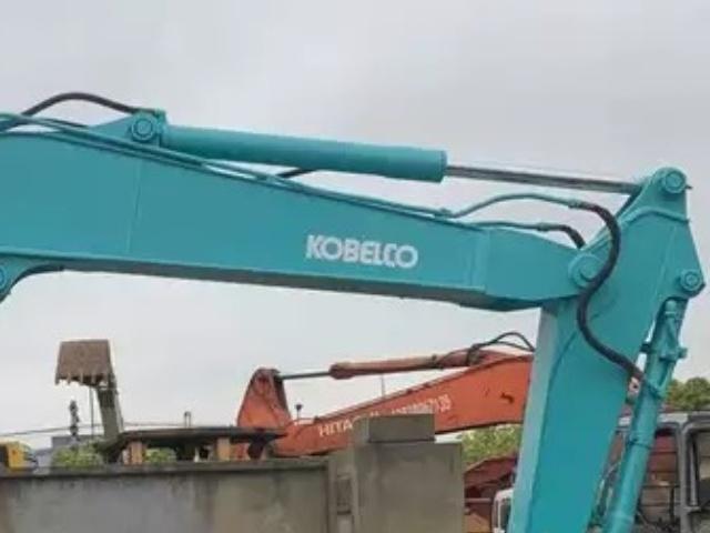 Kobelco SK70SR Excavator Big Arm