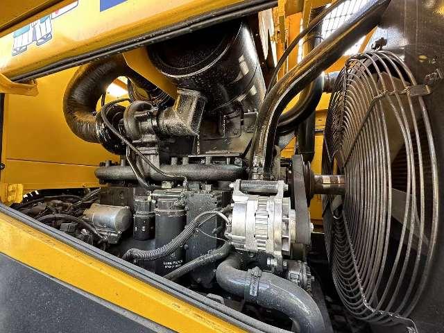 Komatsu WA380 Loader Engine
