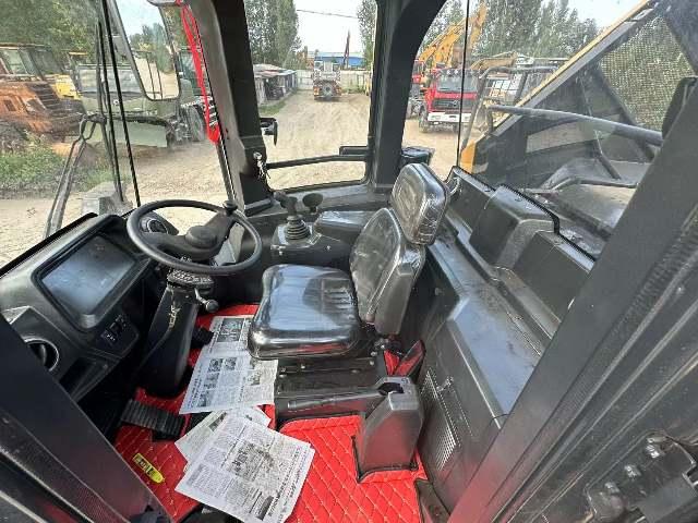 LiuGong 856H Loader Cab