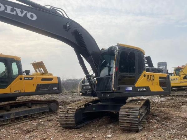 Quality Tracked Used Volvo Excavator EC210 20Ton Earth Removal Equipment for sale