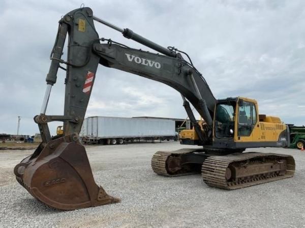 Quality Repossessed Used Volvo Excavator EC460B Large Excavation Machinery for sale