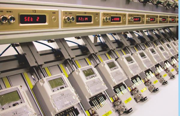 Quality Full Auto Single Phase Energy Meter Testing Accuracy 0.05% Meter Test Bench for sale