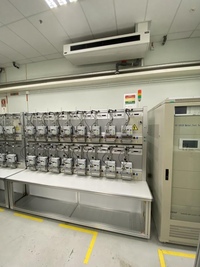 Close-up view of YC1893D Meter Test Bench components and interface
