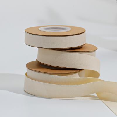中国 10mm~32mm 天然白色の綿のリボン 100%綿の織りリボン 販売のため