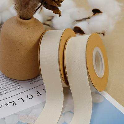 中国 10mm~32mm 天然白色の綿のリボン 100%綿の織りリボン 販売のため