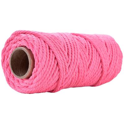 Cina 50 m di filo di macramma rosa polveroso 5 mm ISO9001 corda di cotone rosa 3 fili in vendita
