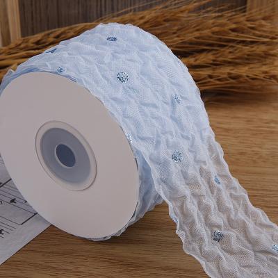 China 50mm Organza Ribbon met Dot Pattern Gold Foil Printed Polyester Organza Ribbon OEM Eco Friendly Te koop