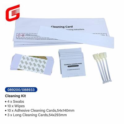 Cina Ottimo kit di pulizia per stampanti di carte d'identità HDP8500 HDP6600 4 x tamponi e 10 x asciugamani in vendita