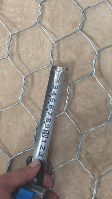 Китай Гальванизированная шестиугольная габионная сетка для укрепления склонов продается