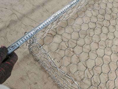 China Galvanized Gabion Box Metal Wire Mesh Basket, Hexagonal Mesh for Erosion Control for sale