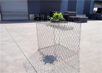 China Torsión hexagonal tejida durable del triple de la caja de Gabion que teje simple montado en venta