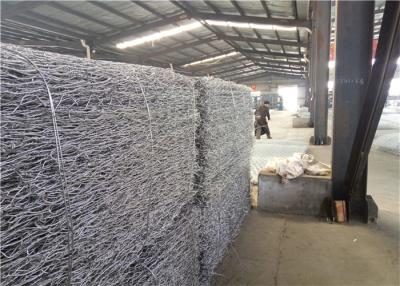 China Cajas de gabión de trabajo pesado Protección de pendiente Paredes de apoyo Camas de jardín elevadas Cestas de gabión galvanizadas tejidas en venta