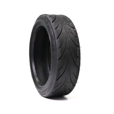 China 10 Inch MAX G30 Tubeless Electric Scooter Tire 60/70-6.5 Perfect Rubber Wheel for sale
