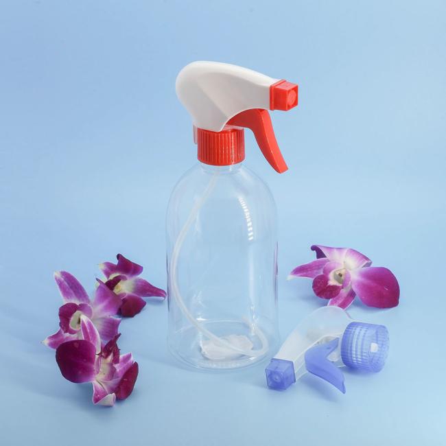 Trigger Sprayer side profile demonstrating comfortable grip