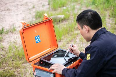China Seismic Detonator and Blasting Seismic Noise Monitoring Devices Bedrock Mapping Seismographs for sale