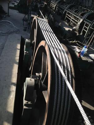 Cina Cable di acciaio galvanizzato 5mm 48mm 6x36 WS IWRC Steel Core Ground Wire Crane Wire Rope in vendita