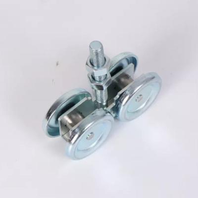 Cina Kit di rotelle per porte appese Pulley speciale per porte mobili dorate in vendita