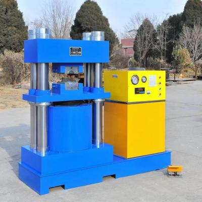 Chine Machine à épissure de câbles en acier pour le traitement silencieux des câbles en acier à vendre