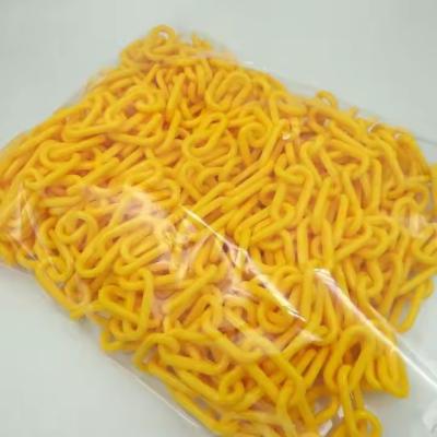 Cina Catena di avvertimento in materiale PE da 8 mm per la sicurezza stradale con lunghezza personalizzabile in vendita
