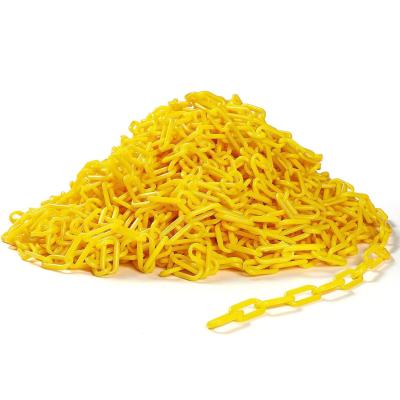 Cina Catena di plastica in materiale PE da 200 piedi con dimensioni personalizzabili per barriere di sicurezza stradale in vendita