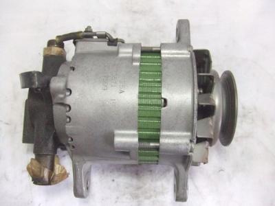 China FUSO 4D30 6DR5 ENGINE ALTERNATOR A002T70571 ME017509  24V 25A for sale