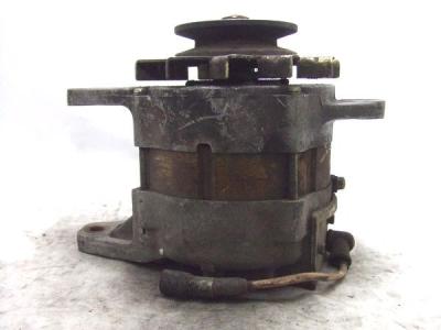 China FUSO 8DC6 8DC9 ENGINE 24V 40A A004T56771 ME067640 for sale