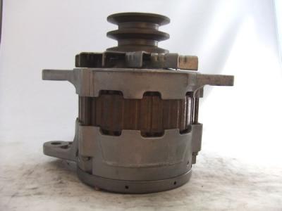 China HINO  H07D ENGINE ALTERNATOR 02011023034 27040-1772 for sale