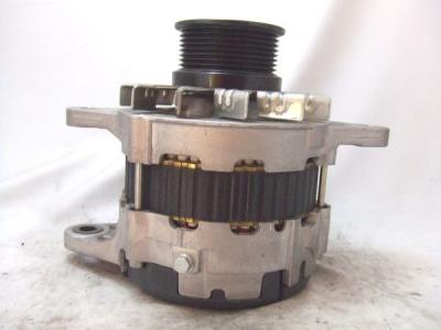 China ALTERNATOR 0201 172 0611 27040-2481 24V 60A J07E ENGINE for sale
