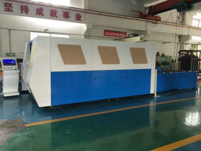 China Máquina de corte de alta velocidade do laser do metal com ajuste do comprimento focal automaticamente à venda