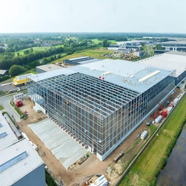 Quality Quick Assembly Pre Engineered Steel Building Structure Wide Span Prefabricated for sale