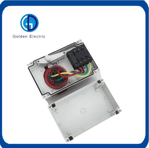 High Quality IP44 3p 5p 16A 32A Receptacle and Switch with Interlock Device