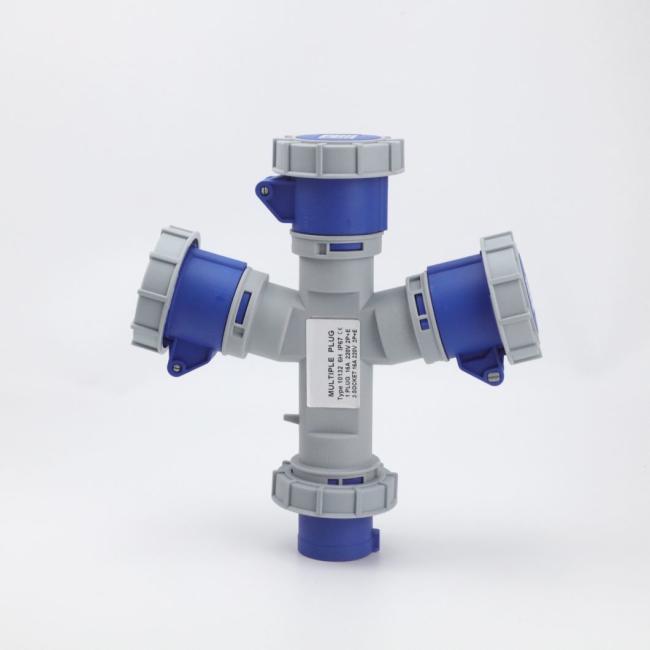 IP67 Watertight Triple Outlet Socket Multi Splitter 16 AMPS Industrial Socket Industrial Plug Socket 220V 16A