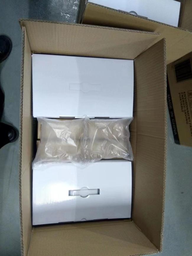 60W New Solar Energy Storage System with LED Bulb and Battery