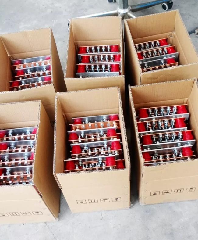 Hot Sale Electrical Earthing Busbar Copper Grounding Bus Bar with Insulators for Grounding System