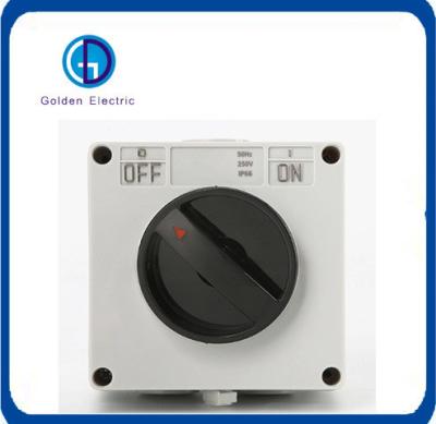 China IP55 resistente a intempéries e à água Switch de tomada elétrica para o exterior Max. Voltagem 110V-250V à venda