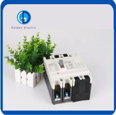 China DC Moulded 50 Amp Circuit Breaker Fire Resistance For Solar PV Power Distribution for sale