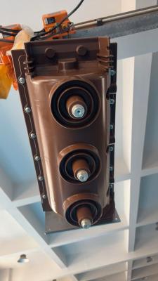 China Medium-Voltage SF6 Load Breaker Switch Insulation and Operation Mechanism with 200mm Pole in Schneider Switch Cabinet for sale